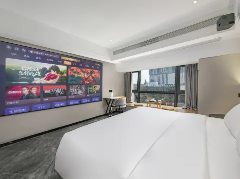 Modern Holiday Inn Fuzhou - Fuzhou