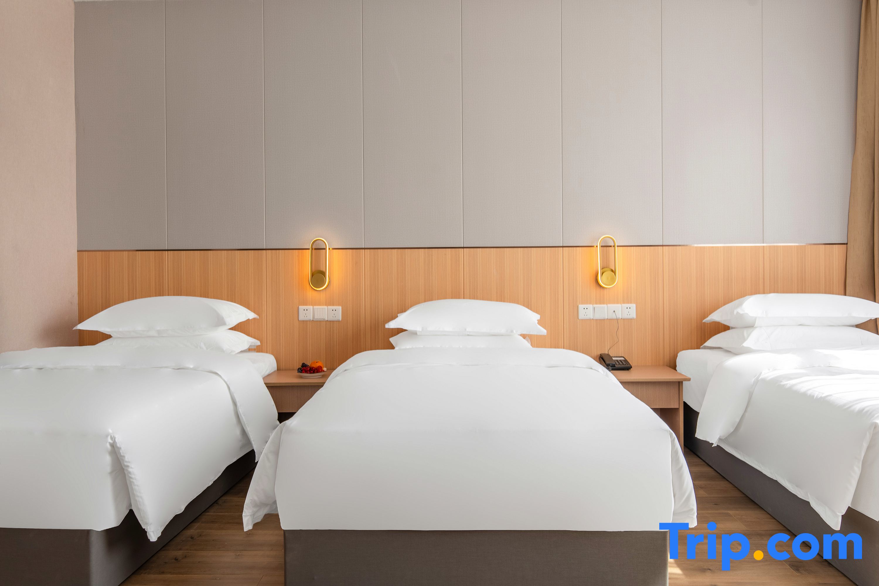 Yicheng Hotel (Lijiang Ancient City Airport Bus Station) 预订 / 交通手段信息 ...