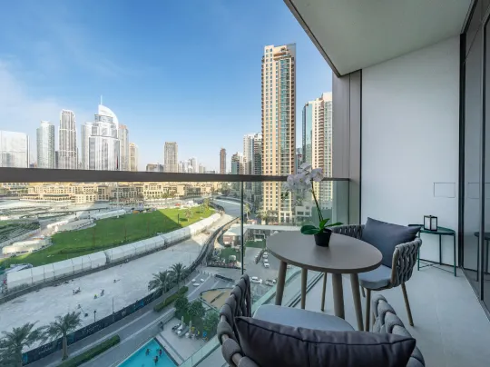Luxury Stay With Burj Views - Dubai
