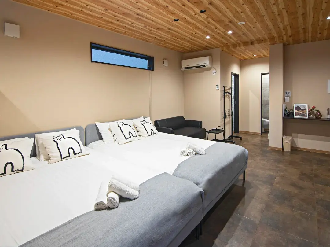 Tsutenkaku 2 Minutes From Emisu-cho Station!  Share  Save - Osaka