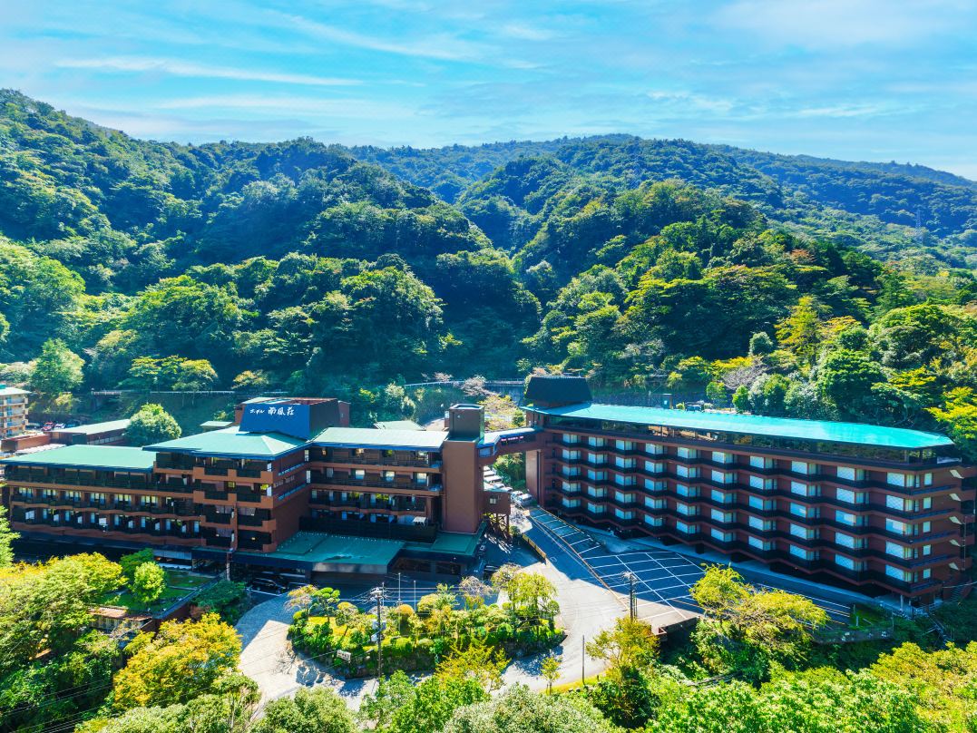 Hakone Autumn Foliage: 10 Beautiful Fall Spots in 2025 - Japan Travel ...