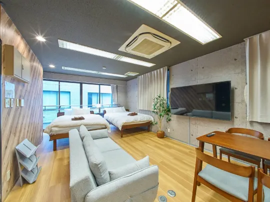 4 Min Walk To Shinbashi Station, Ginza, Imperial Palace, Tokyo Tower / Max6 - Ginza