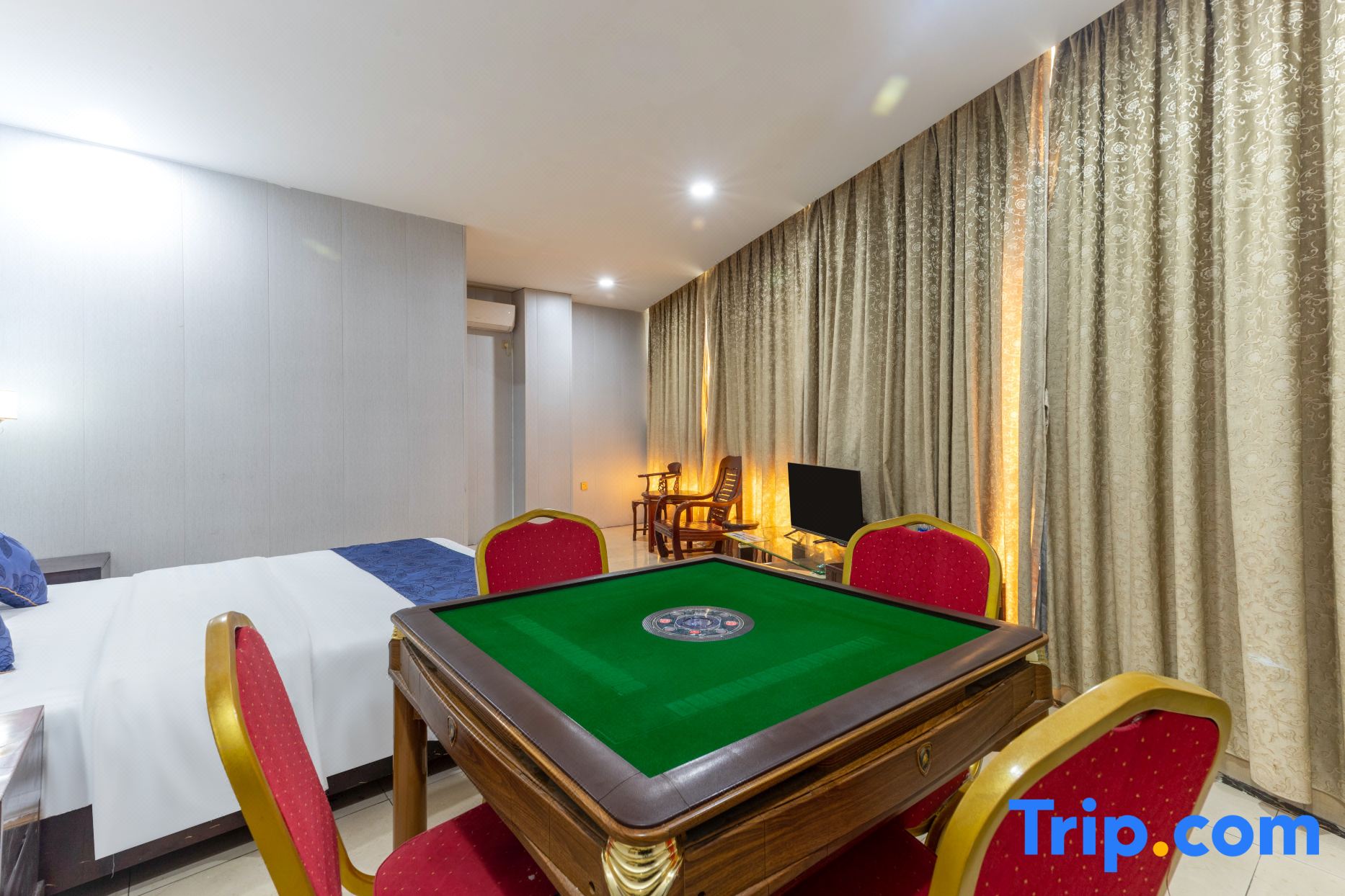 Zhongshan Haojing Business Hotel 予約 / アクセス情報 - NAVITIME Transit