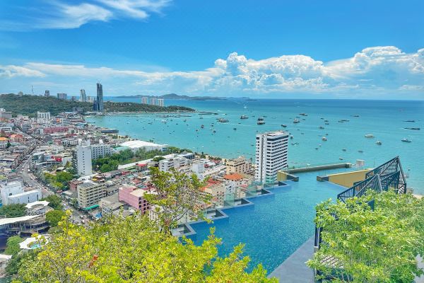 WCC芭堤雅EDGE中心边缘酒店式公寓(Base 2期)(Edge Central Pattaya Lux)预订价格,联系电话位置地址【携程酒店】