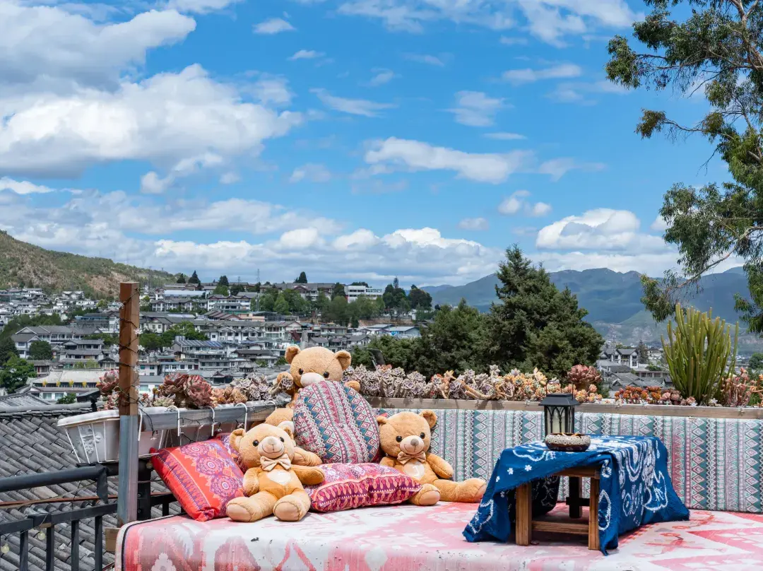 Lijiang Yanyu Designer Resort Hotel - Lijiang