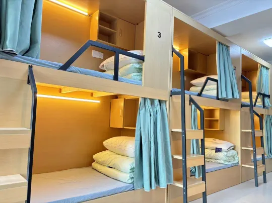 朵儿家的女生民宿（南山地铁站店） - Yuen Long