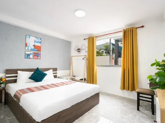 Planet Saigon Hotel - Ho Chi Minh City