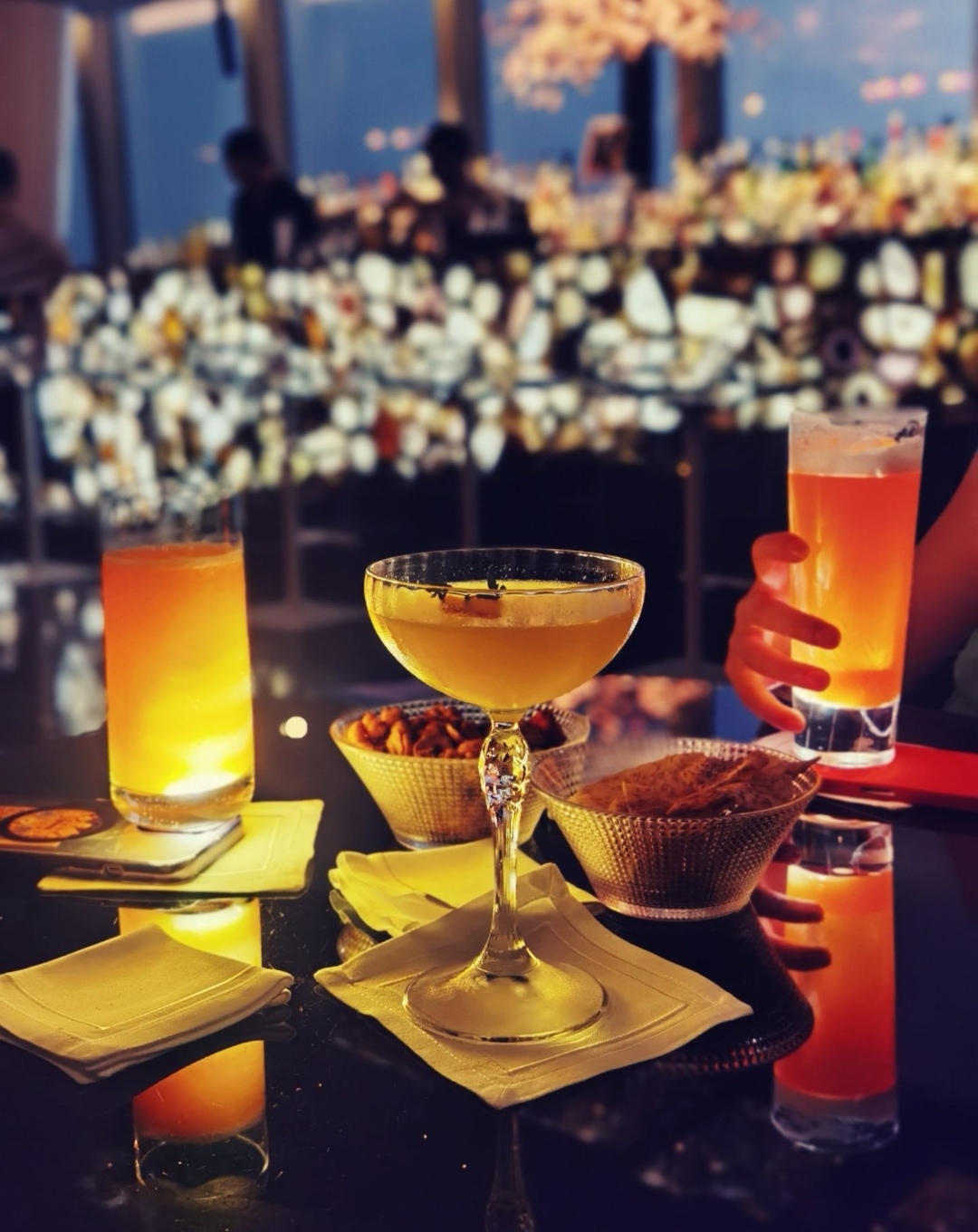 广州广州四季酒店·Tian bar 天吧攻略,广州四季酒店·Tian bar 天吧特色菜推荐/菜单/人均消费/电话/地址/菜系/点评/营业时间 ...