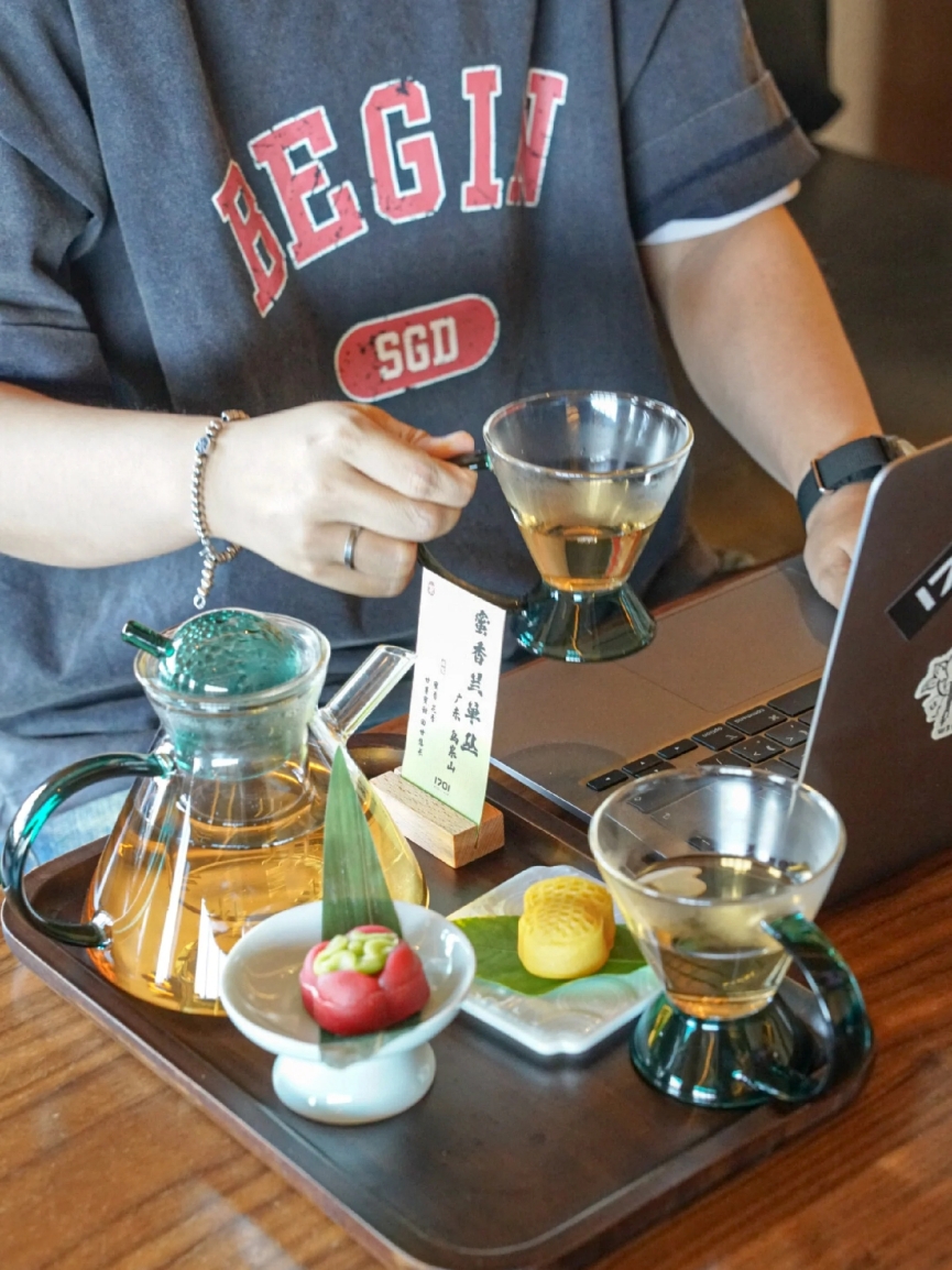 南京1701 Music Bar(金茂览秀城店)攻略,1701 Music Bar(金茂览秀城店)特色菜推荐/菜单/人均消费/电话/地址/菜系 ...