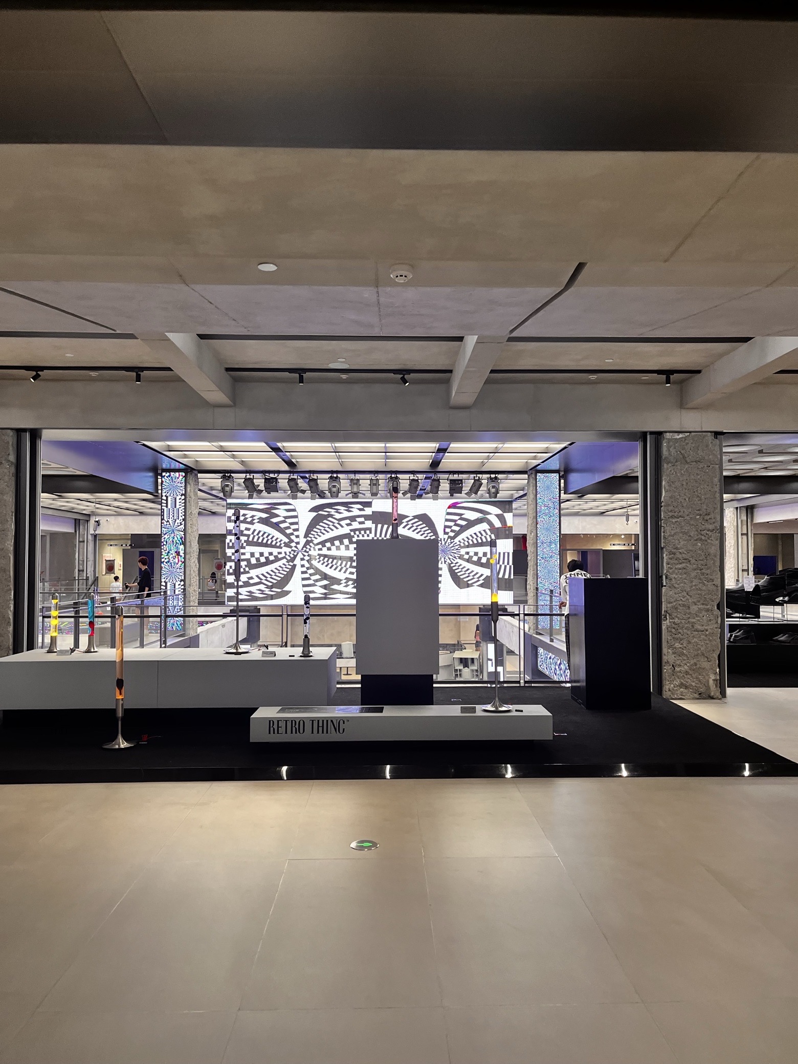 成都COSMO成都购物攻略,COSMO成都物中心/地址/电话/营业时间【携程攻略】