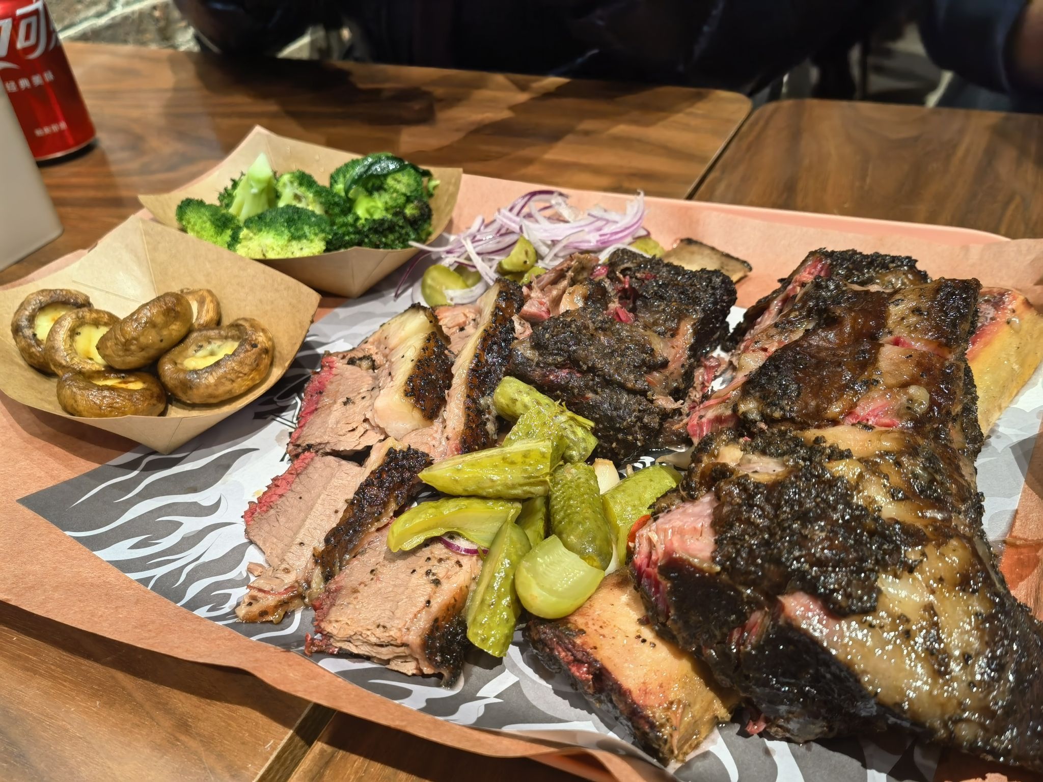 上海Garlic Barbecue 18小时果木烟熏烤肉攻略,Garlic Barbecue 18小时果木烟熏烤肉特色菜推荐/菜单/人均消费 ...