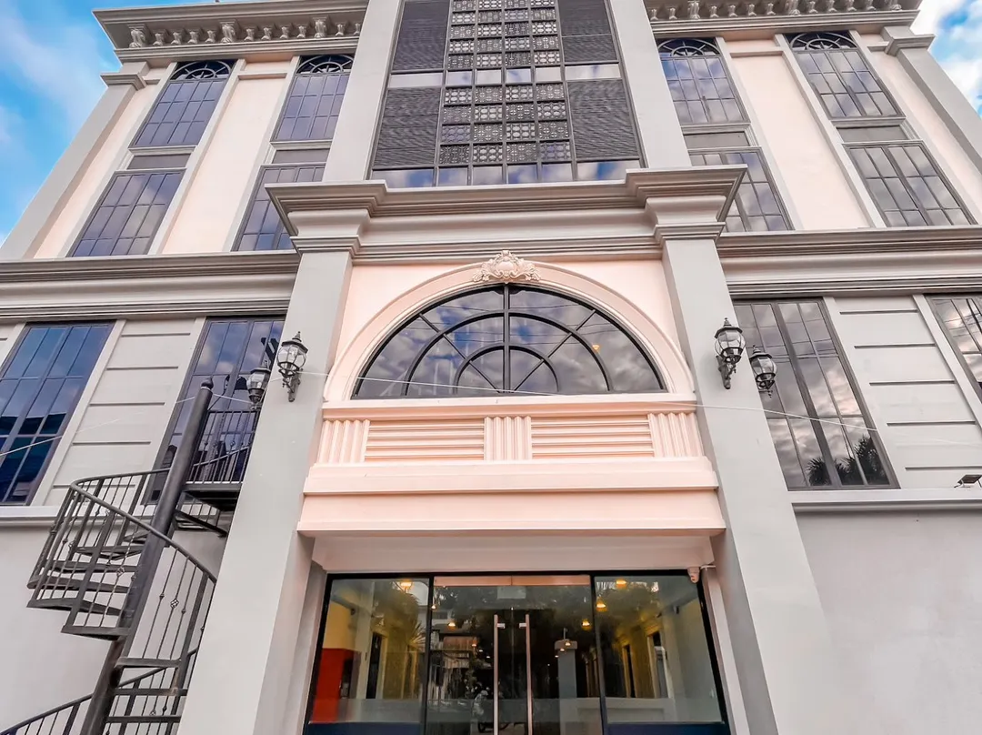 Huern Kan Thong Hotel - 