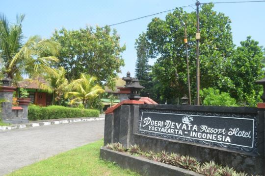 珀莉德瓦塔度假村(Poeri Devata Resort Hotel)预订价格,联系电话位置地址【携程酒店】