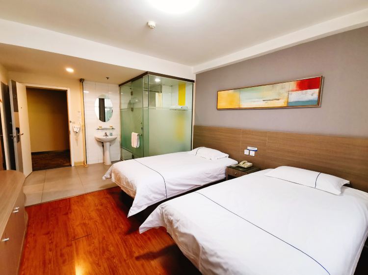 Eaka Hotel (Shijiazhuang Beiguo Mall, Jianshe Street) in Shijiazhuang ...