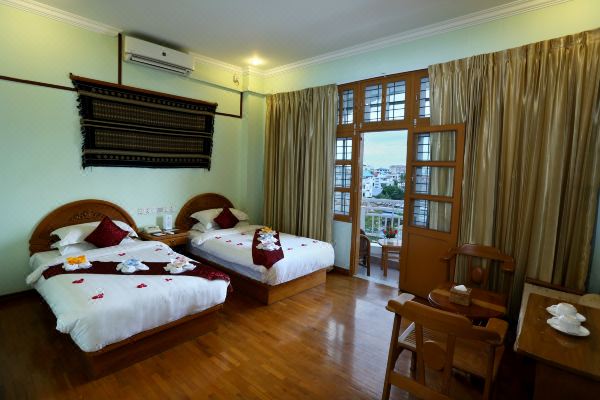 丁格尔酒店(Hotel Dingar)预订价格,联系电话位置地址【携程酒店】