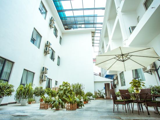 City Comfort Inn (Guilin Seven Stars Park) Guilin - 2023 hotel deals ...