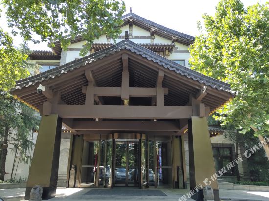 济南子曰·明湖酒店 地址 黑虎泉北路1号闻韶驿