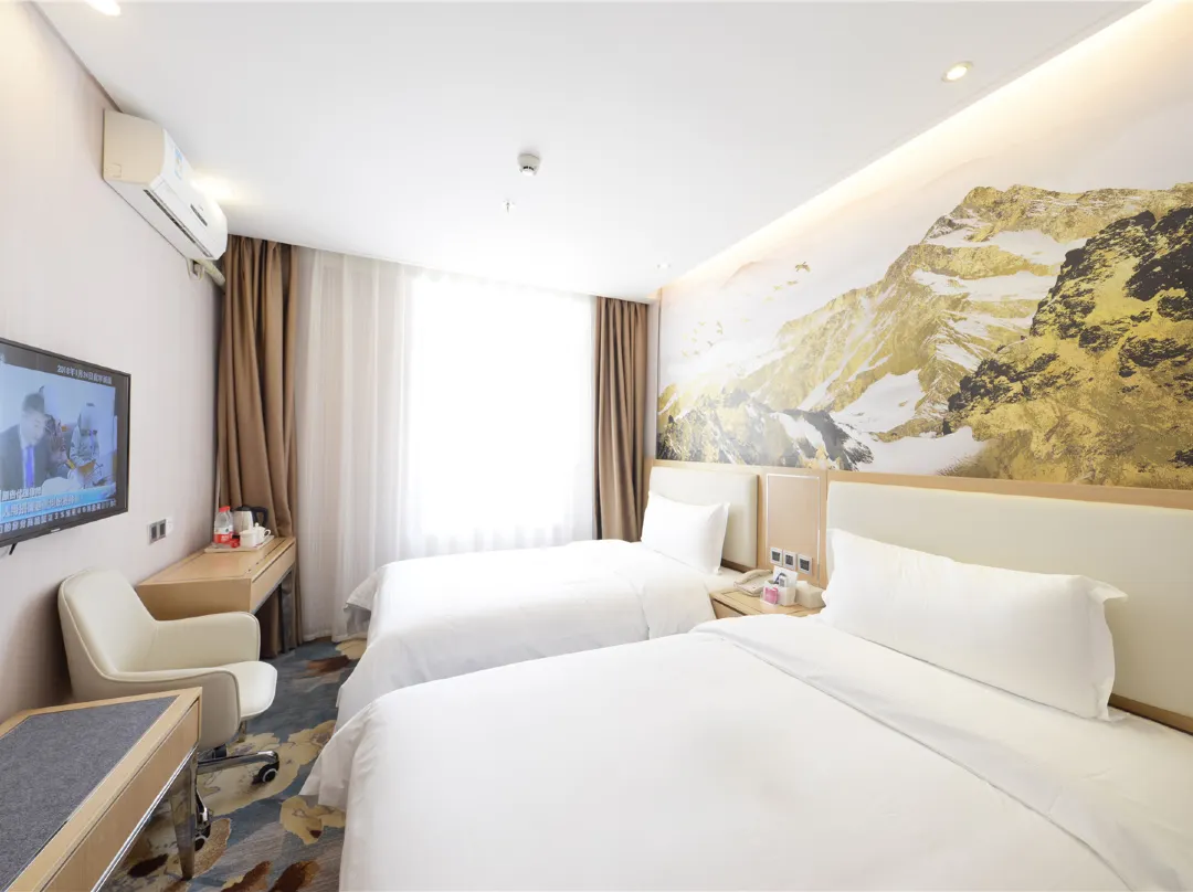 Crystal Love Theme Hotel - Shenzhen