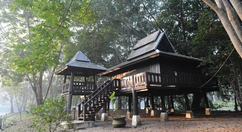 Sippa Hotspring - Doi Saket District