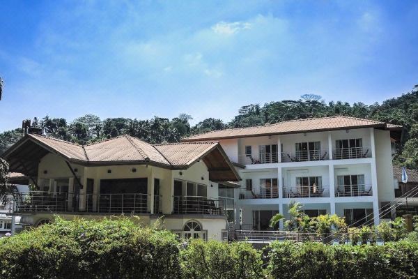 塞娜尼酒店(Senani Hotel)预订价格,联系电话位置地址【携程酒店】