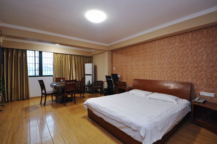 Jurong Gexianhu Hotel in Zhenjiang City | 2025 Updated prices, deals ...