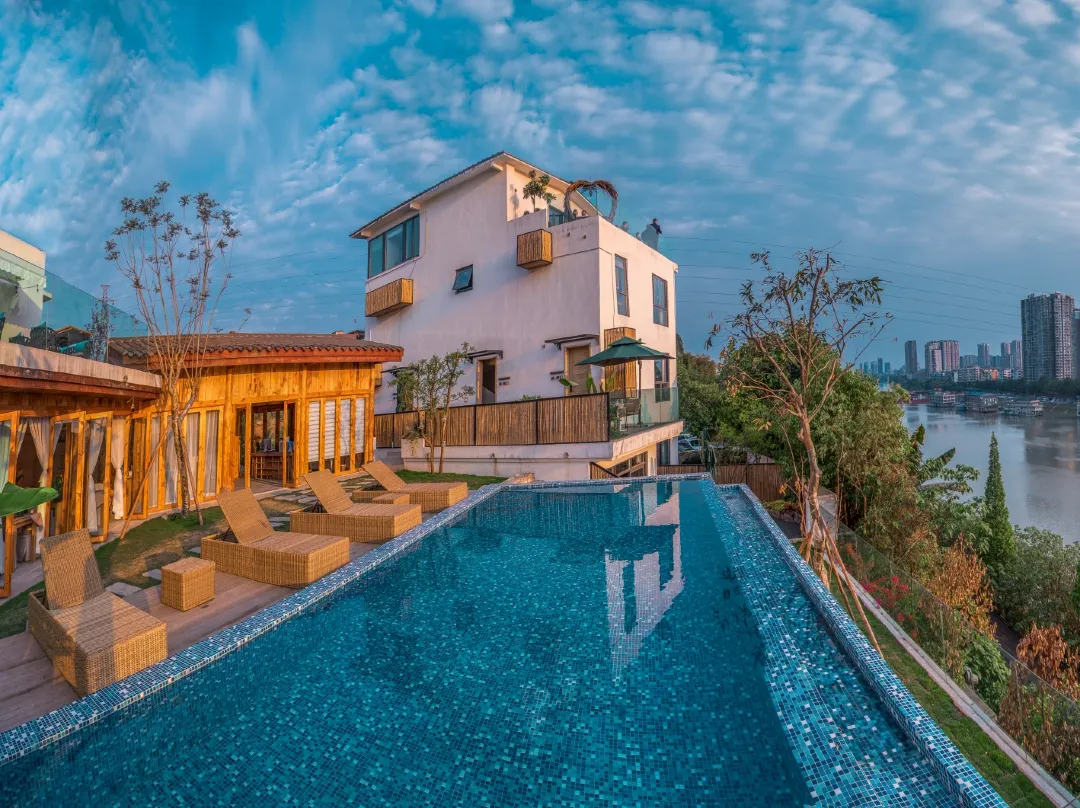 Zhenshan Qigu Hostel - Leshan