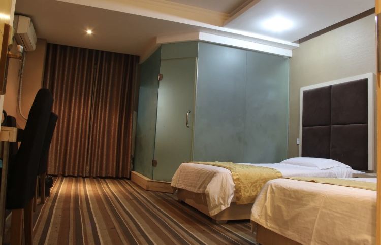 Junlian Hongxiang Hotel in Yibin | 2025 Updated prices, deals - Klook ...