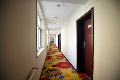 Hongning Chain Hotel Tangshan Yuanyangcheng Jianshe Road in Tangshan ...