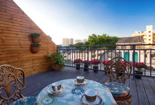 Haikou Monet Garden French Light Luxury Hostel - Haikou