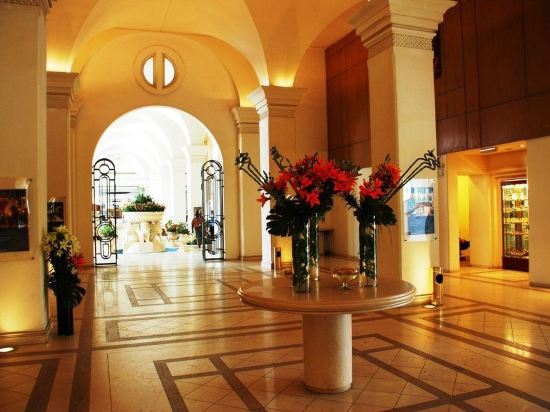 Pyramids Park Resort Cairo - 2022 hotel deals - Klook United States