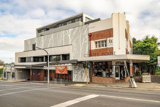 Boutique All-Inclusive Abode - Heart of Ivanhoe + Free Parking!预订价格,联系 ...