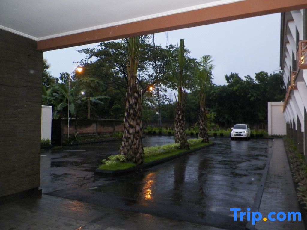 Multazam Syariah Hotel Book / Directions - NAVITIME Transit