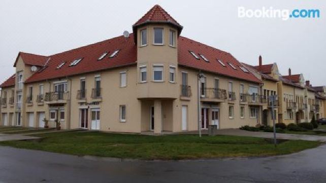 Eva Apartman预订价格,联系电话位置地址【携程酒店】