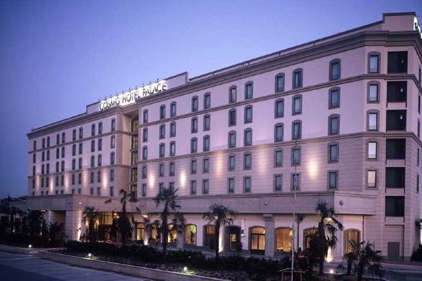 科斯莫宫酒店(Cosmo Hotel Palace)预订价格,联系电话位置地址【携程酒店】