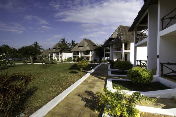 Ngalawa Beach Village预订价格,联系电话位置地址【携程酒店】