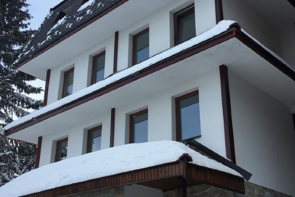 Apartment Lazic Vila Suri预订价格,联系电话位置地址【携程酒店】