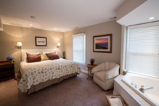 杜恩兰德海滩旅馆(Duneland Beach Inn)预订价格,联系电话位置地址【携程酒店】