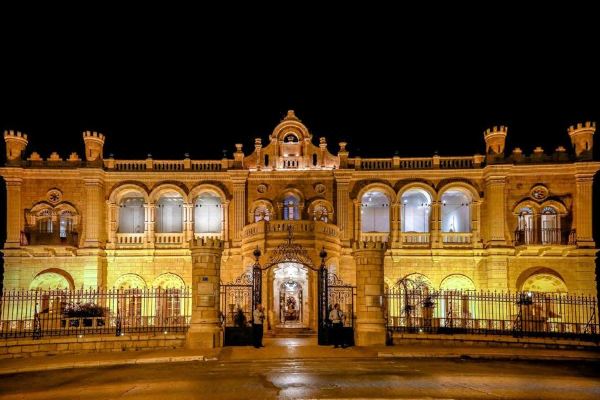 伯利恒贾希尔宫殿酒店(Jacir Palace Hotel Bethlehem)预订价格,联系电话位置地址【携程酒店】