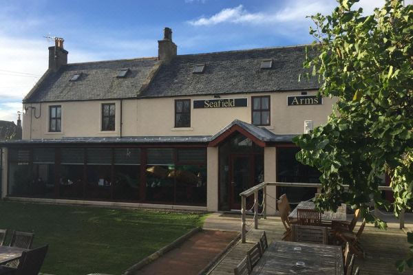 海菲德阿姆斯旅馆(Seafield Arms Hotel)预订价格,联系电话位置地址【携程酒店】