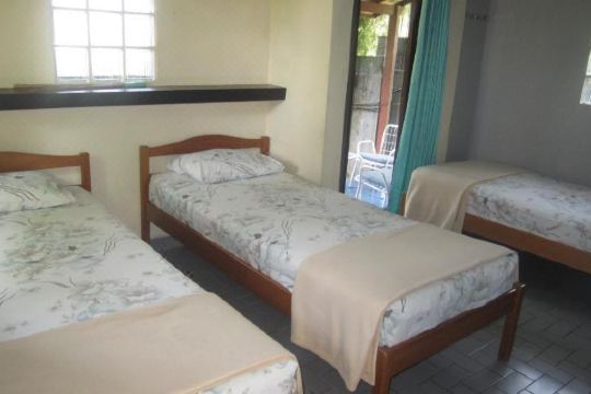 Budget Room at Arjuno 5 (1 Bedroom) by Hotel Azaya预订价格,联系电话位置地址【携程酒店】