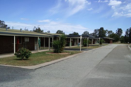 阿鲁娜度假酒店(Aaroona Holiday Resort)预订价格,联系电话位置地址【携程酒店】