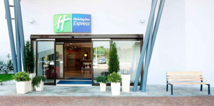 Holiday Inn Express Milan-Malpensa Airport in Somma Lombardo | 2023 ...