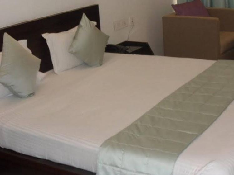 HOTEL MAPLE INN in Ahmedabad District | 2024 Updated prices, deals ...