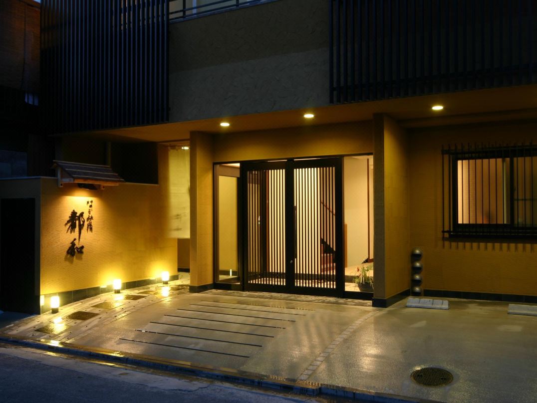 A Female-Friendly Kyoto Hostel! Make Memories At CAFETEL Kyoto Sanjo ...