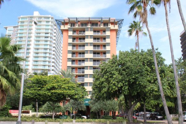 穆提尼酒店(Mutiny Hotel on the Bay Coconut Grove Miami)预订价格,联系电话位置地址【携程酒店】