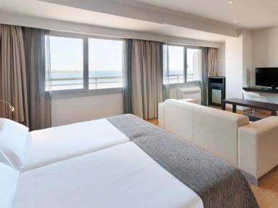 Alicante Gran Sol in Alacant / Alicante | 2024 Updated prices, deals ...