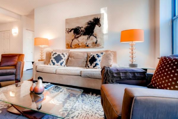 康莫多尔大道全球奢华套房酒店(Global Luxury Suites at Commodore Drive)预订价格,联系电话位置地址【携程酒店】