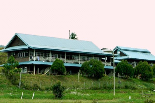 尼基马特阿尤家酒店(The Ngimat Ayu House)预订价格,联系电话位置地址【携程酒店】