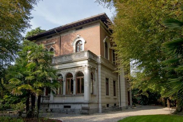 Villa Confalonieri预订价格,联系电话位置地址【携程酒店】