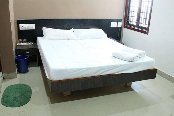 苏布亚酒店(Hotel Subuya)预订价格,联系电话位置地址【携程酒店】